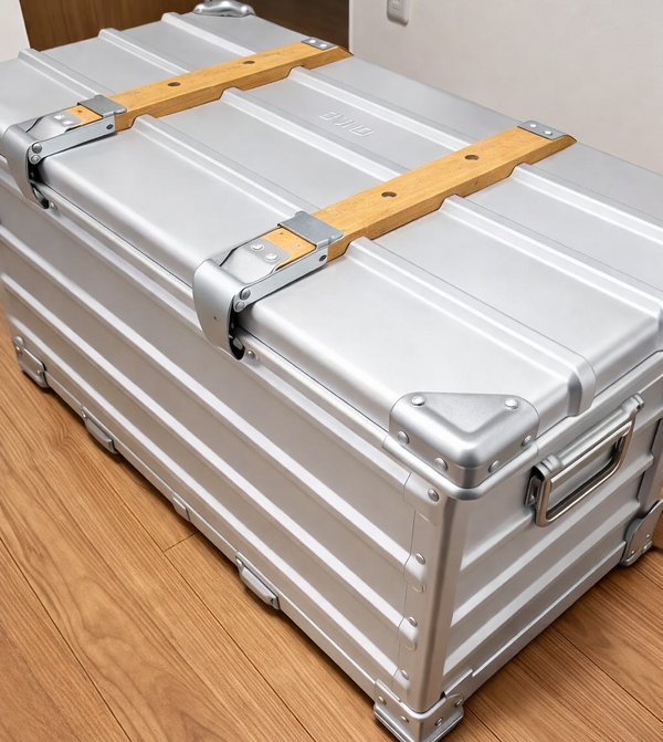 Vintage Military Aluminum Storage Trunk – ISABEL DECOR